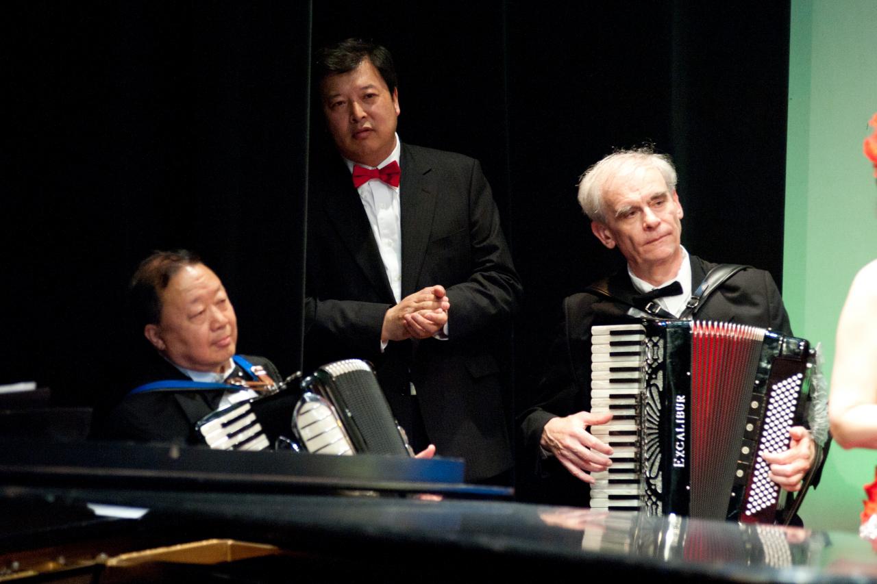 Edison Chinese Chorus - 2014-05-03 The 5th Concert of Edison Chinese ...